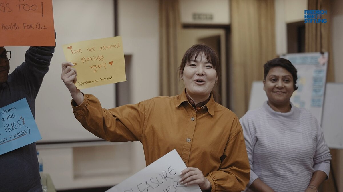 Asian expert group kicks off project on visions and policies for a gender-just future