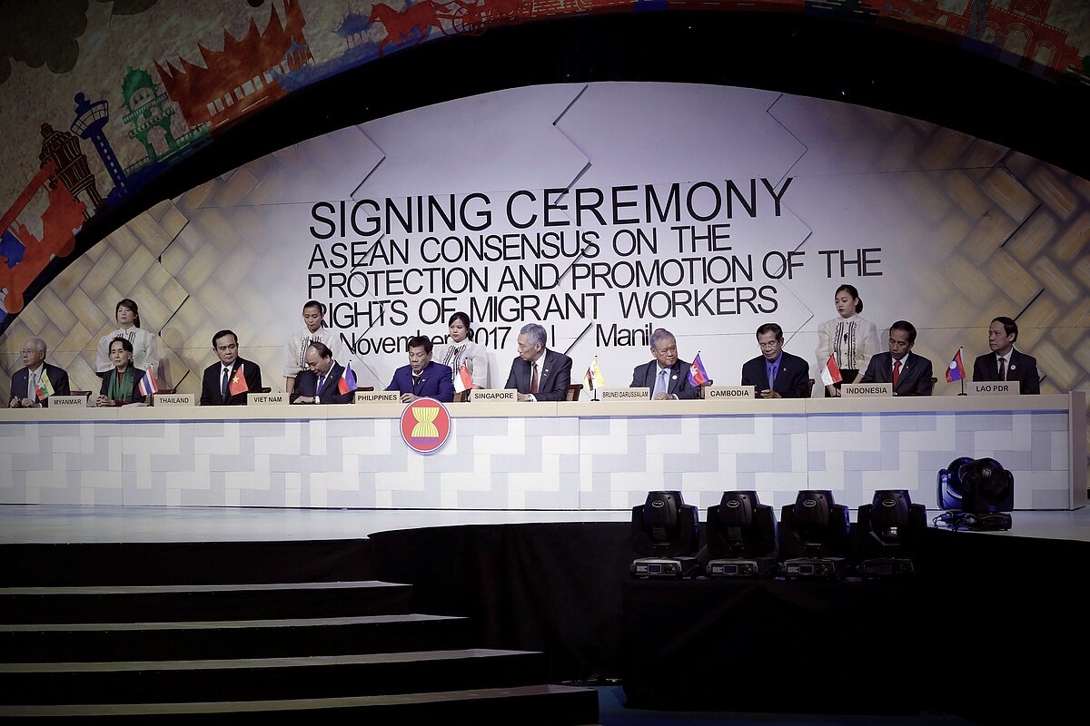 ASEAN signs breakthrough agreement on migrant workers’ rights